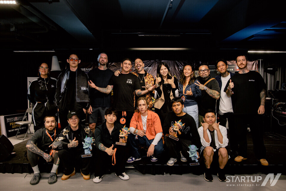 2024 홍콩 타투컨벤션 ‘Legend of Ink’에서 한국 타투이스트 신군(SHINGUN/HYEONGJUN SHIN ...